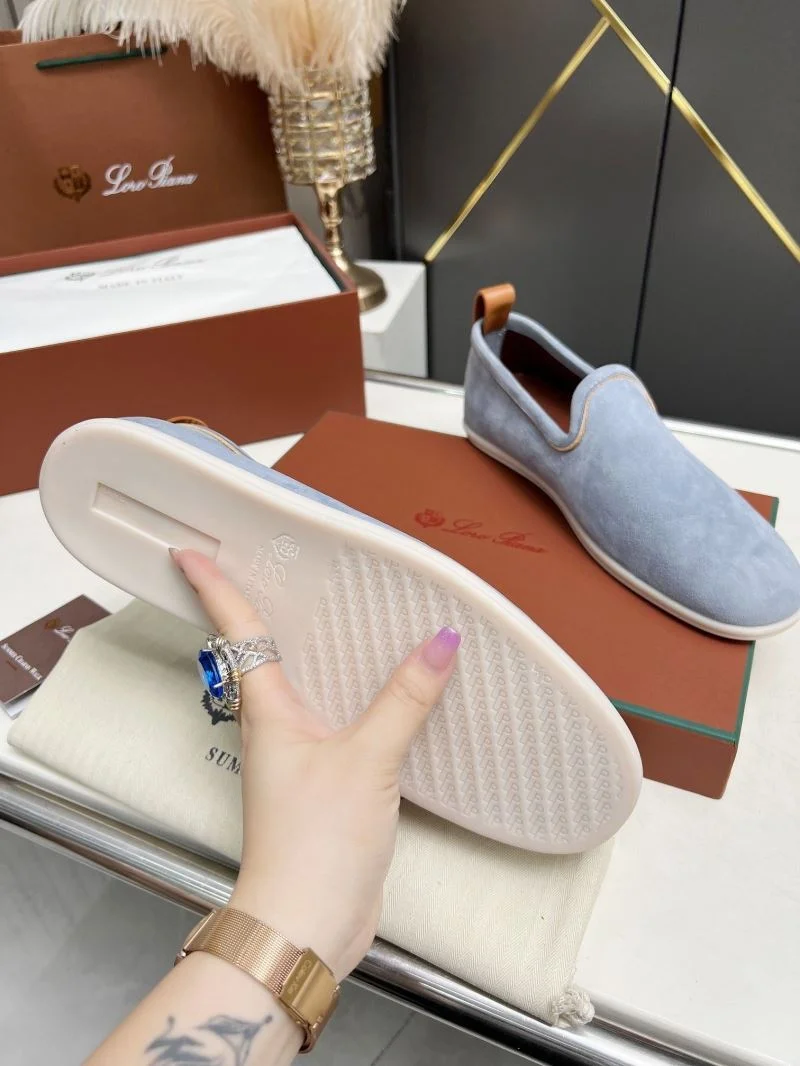 Low-cost Loro Piana Shoes