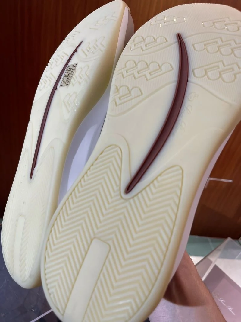 Top mirror Loro Piana Shoes
