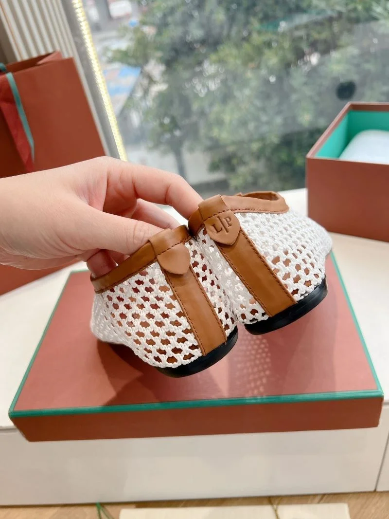 Low-cost Loro Piana Shoes