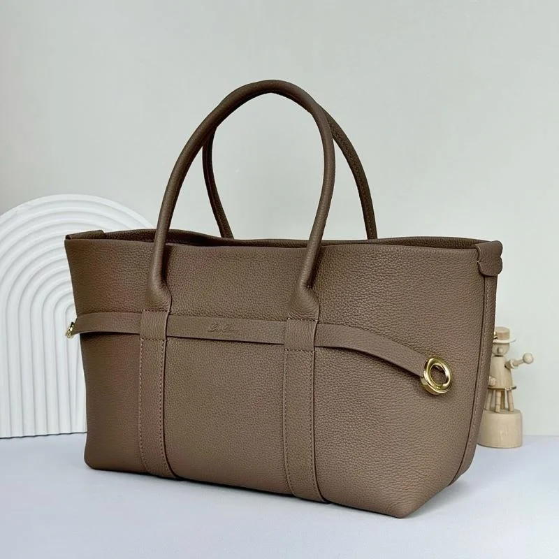 Reasonably priced Loro Piana Shopping Bags