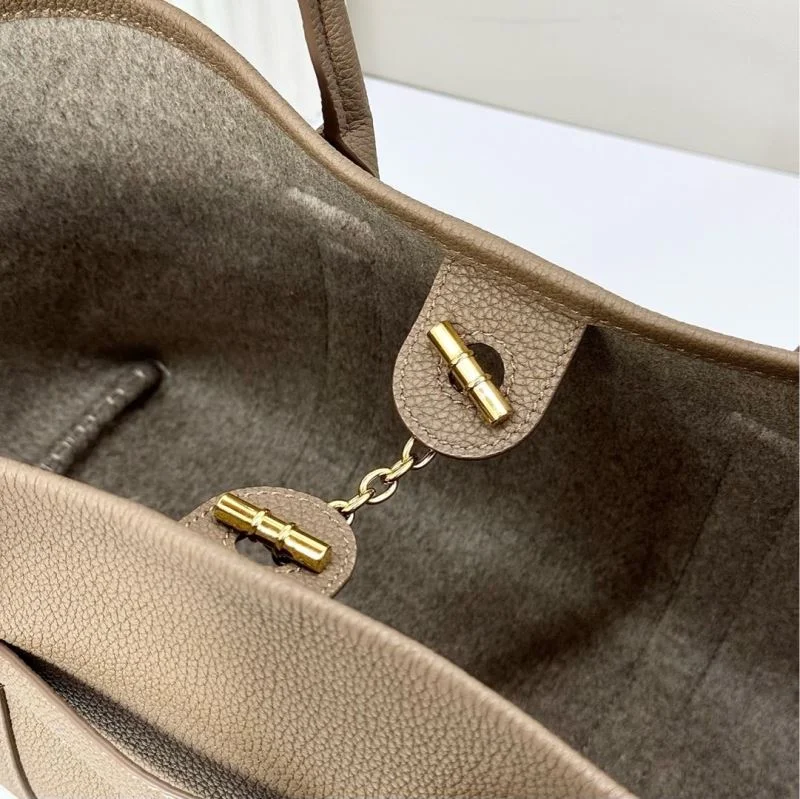 Reasonably priced Loro Piana Shopping Bags