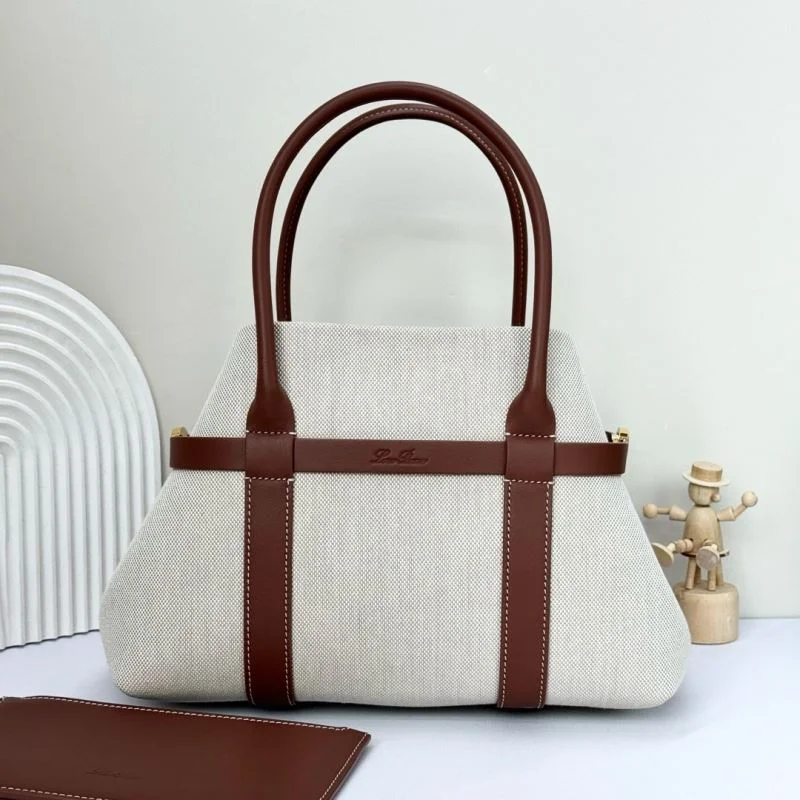 Bargain Loro Piana Shopping Bags