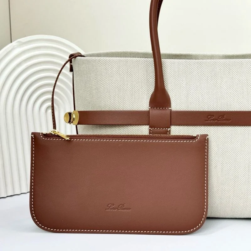 Bargain Loro Piana Shopping Bags