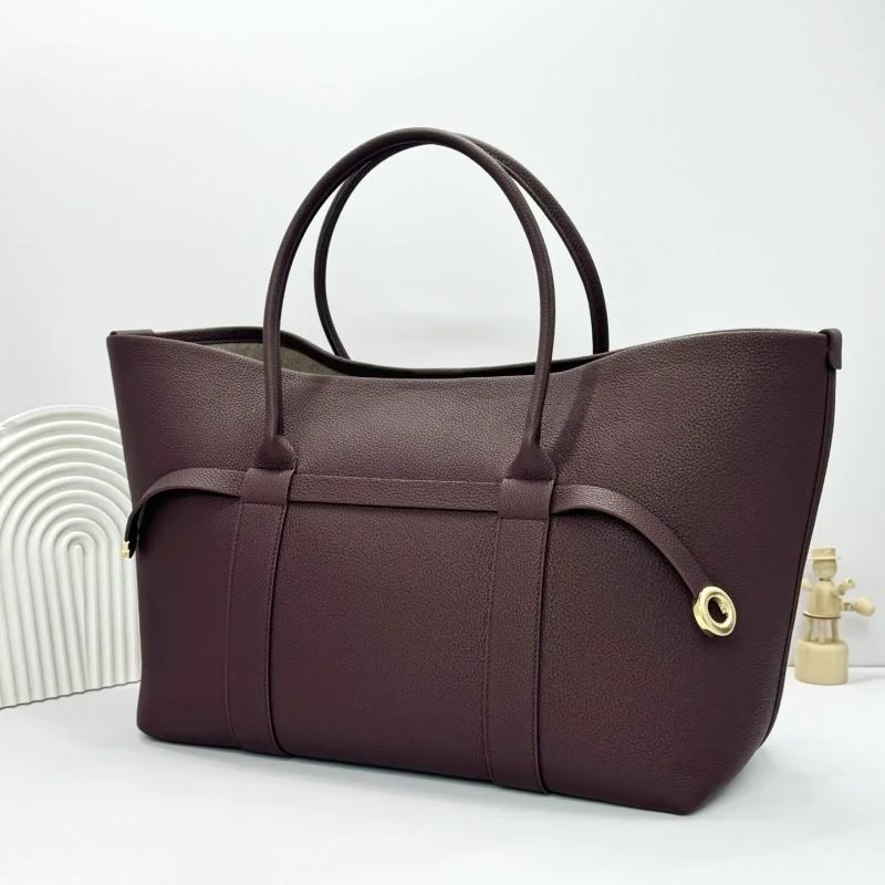 Top match Loro Piana Shopping Bags