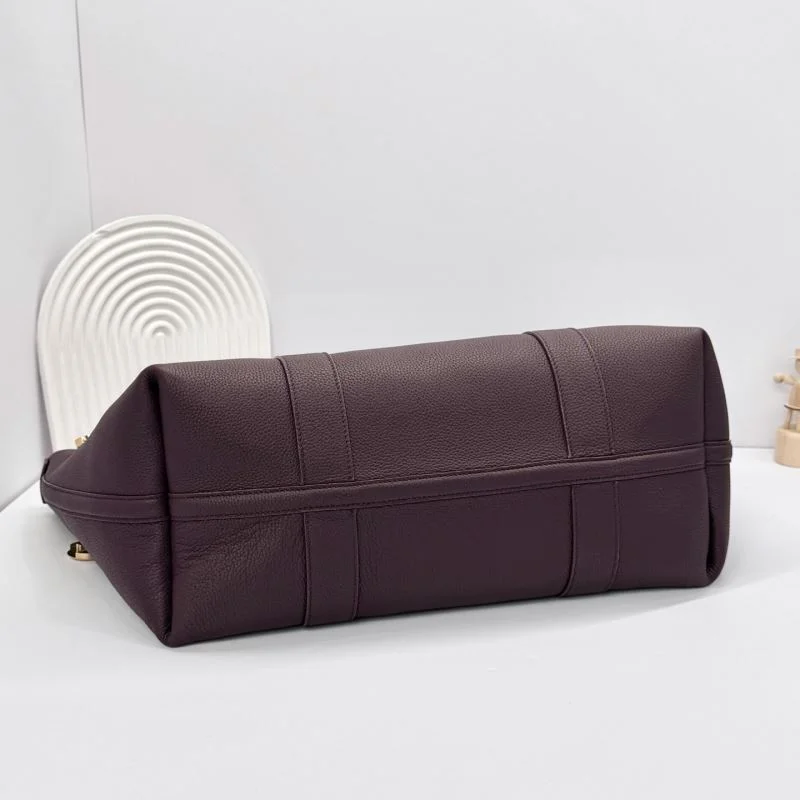 Top match Loro Piana Shopping Bags