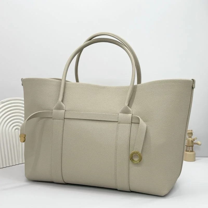 Low-cost Loro Piana Shopping Bags