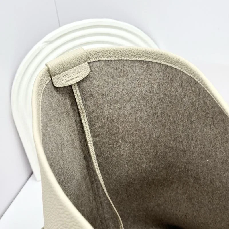 Low-cost Loro Piana Shopping Bags