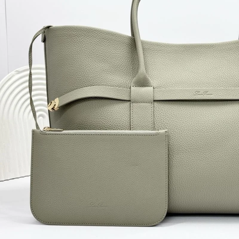 Reasonably priced Loro Piana Shopping Bags