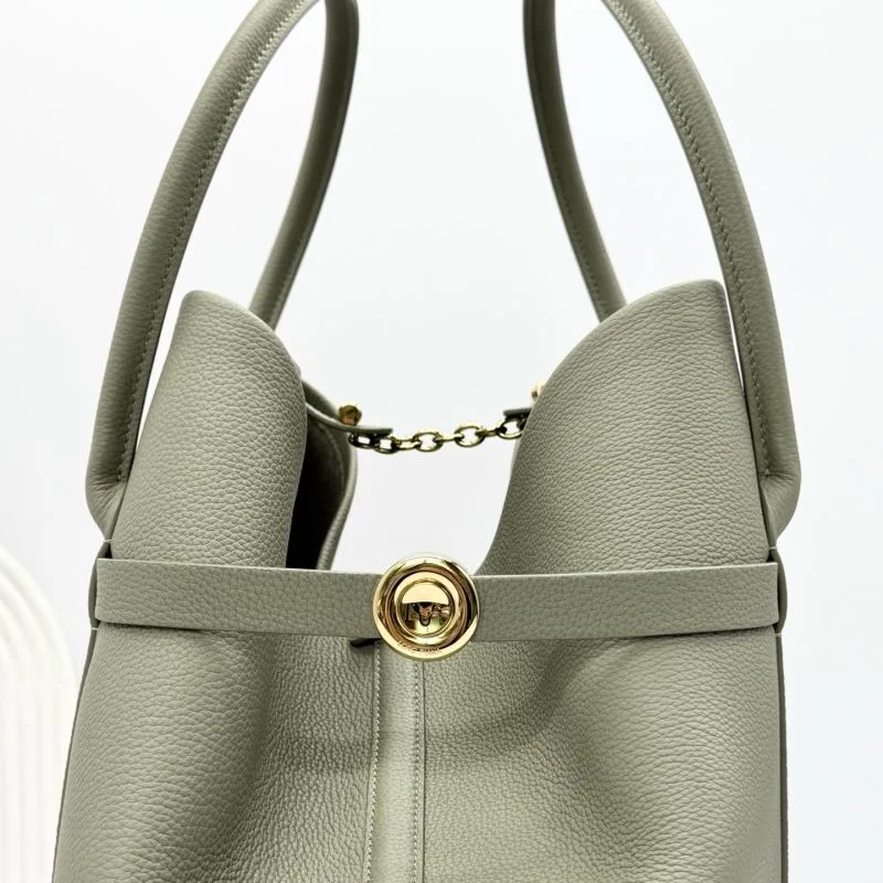 Reasonably priced Loro Piana Shopping Bags