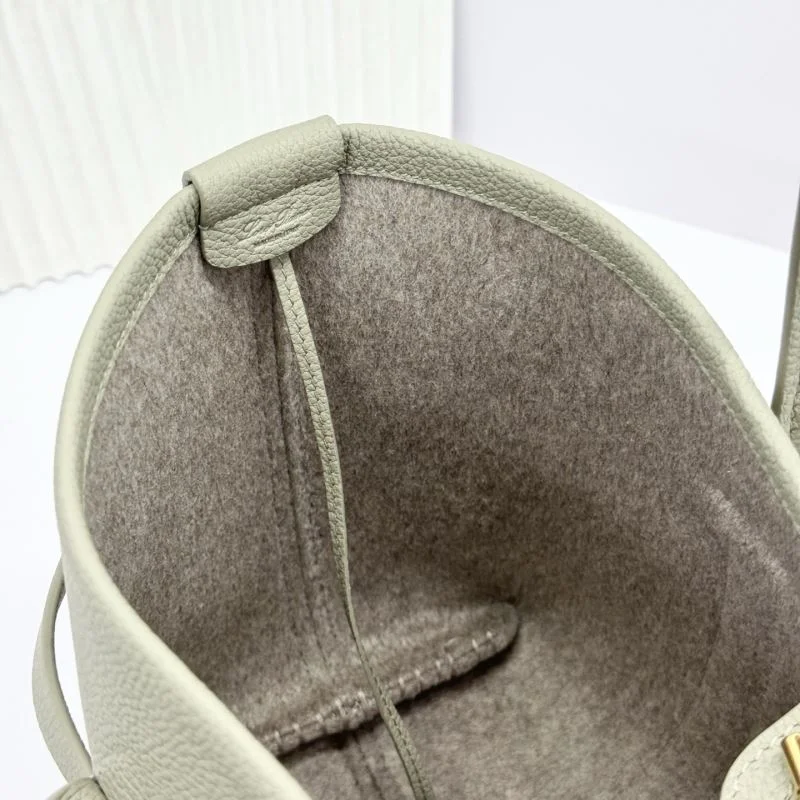 Economical Loro Piana Shopping Bags