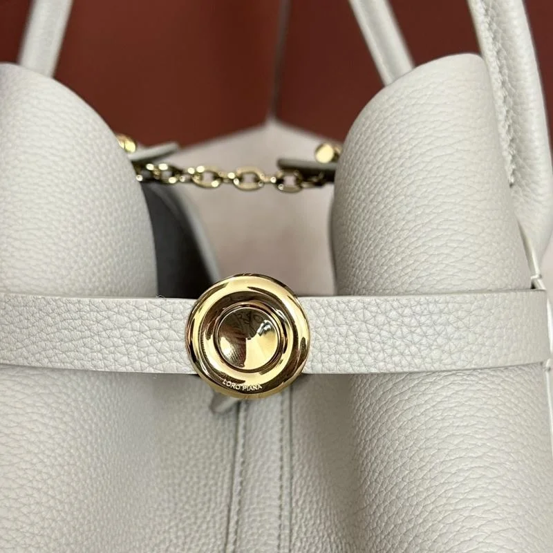 Inexpensive Loro Piana Shopping Bags