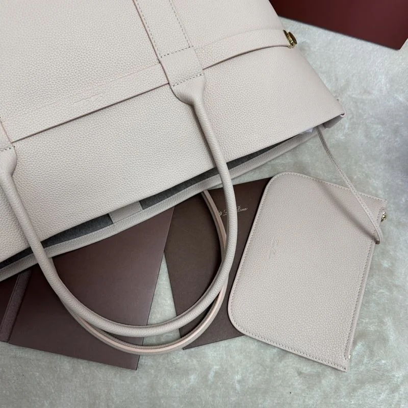 Factory-made Loro Piana Shopping Bags