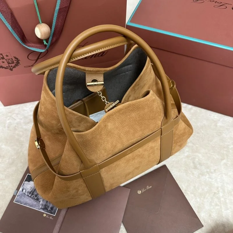 Exact replica Loro Piana Shopping Bags