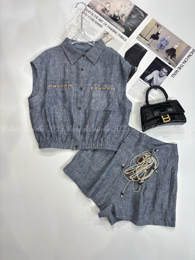 Top mirror Loro Piana Short Suits