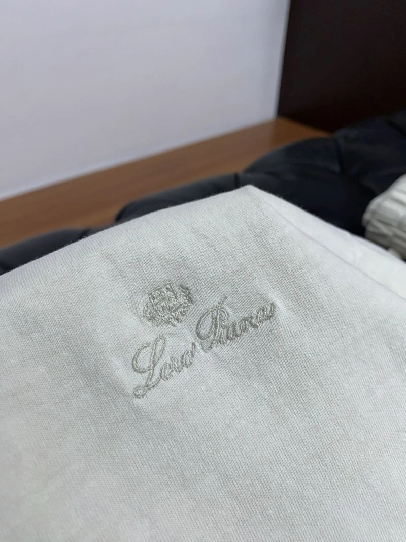 Budget-friendly Loro Piana Short Suits
