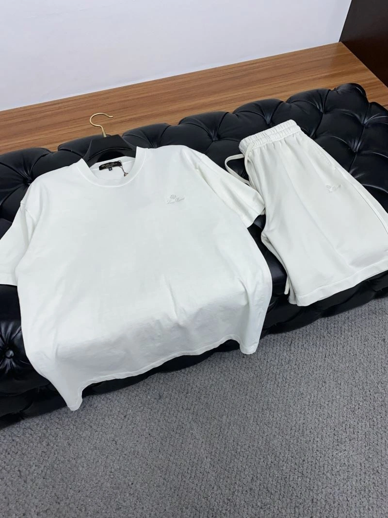 Budget-friendly Loro Piana Short Suits