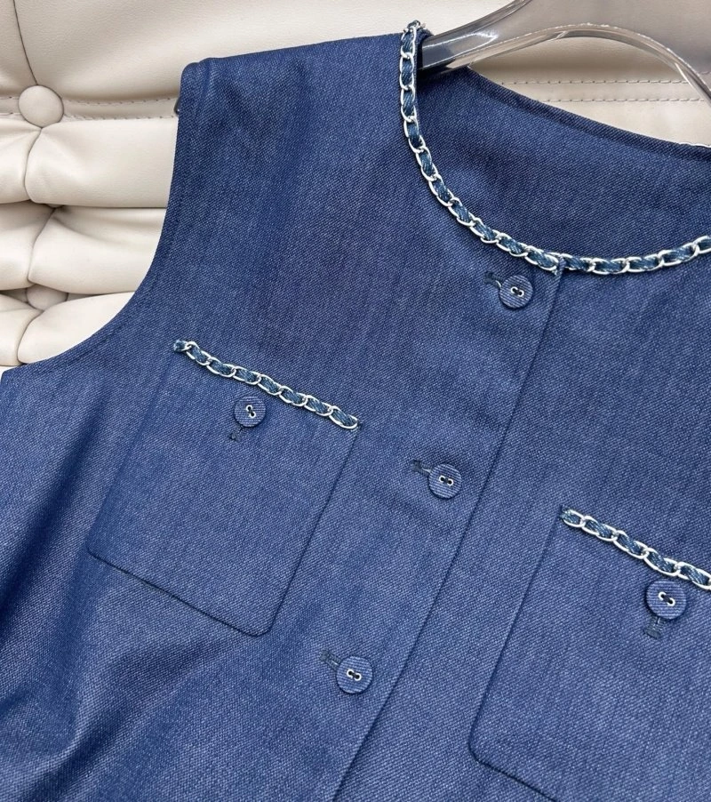 Brand-authenticated Loro Piana Short Suits