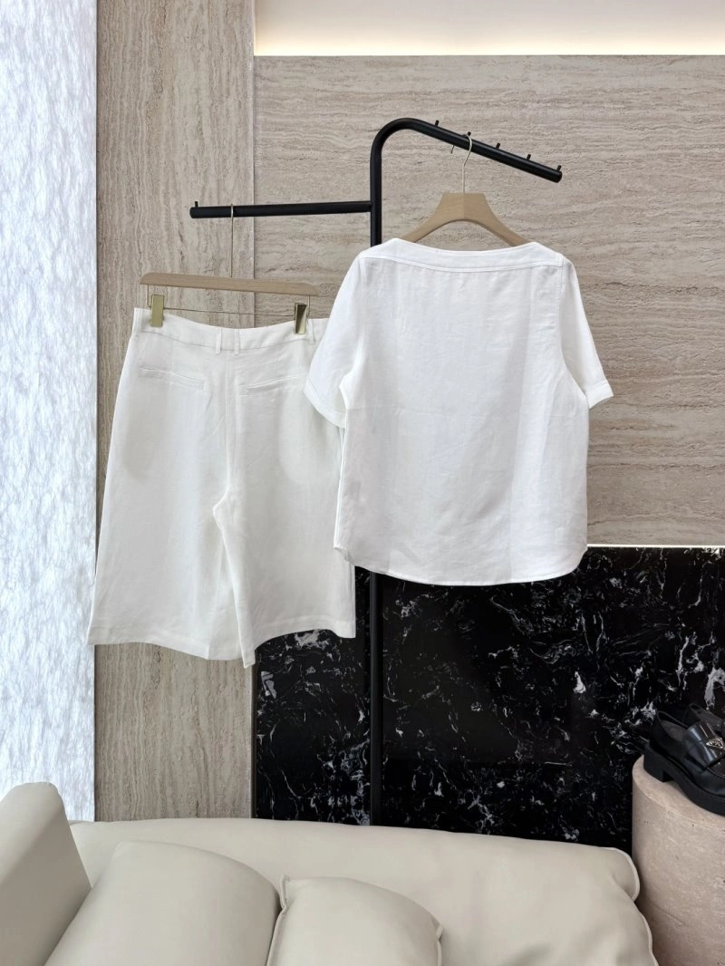 Economical Loro Piana Short Suits