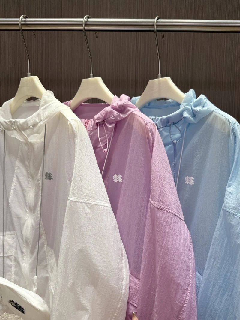Discounted Loro Piana Sunscreen Jacket