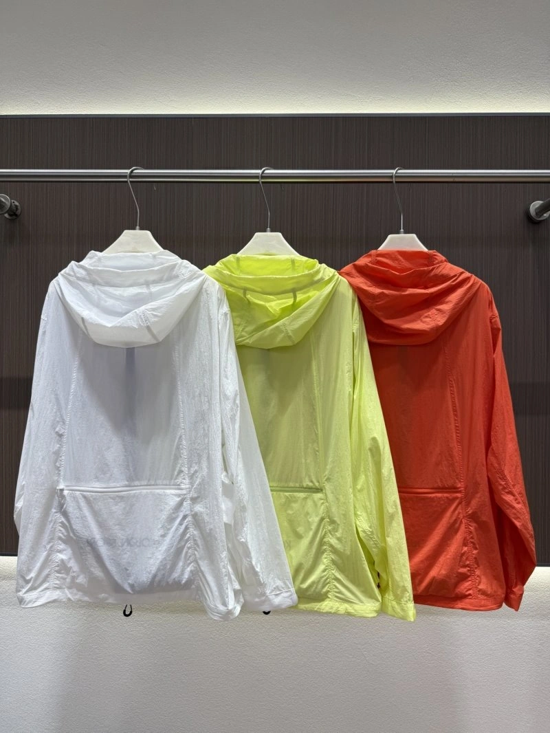 Cut-rate Loro Piana Sunscreen Jacket