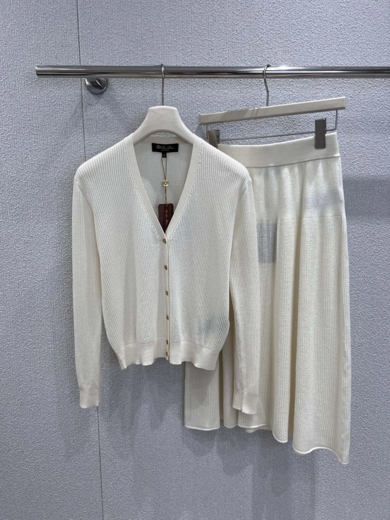 Loro Piana Sweaters