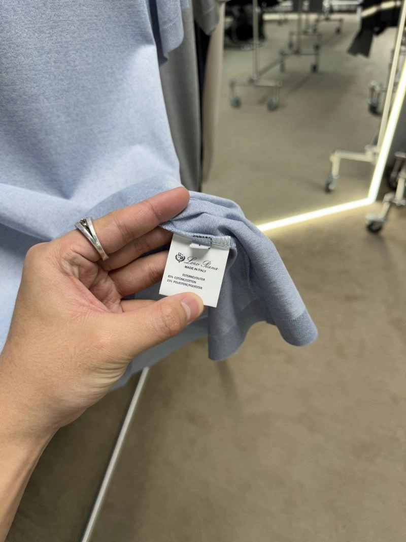 Reasonably priced Loro Piana T-Shirts