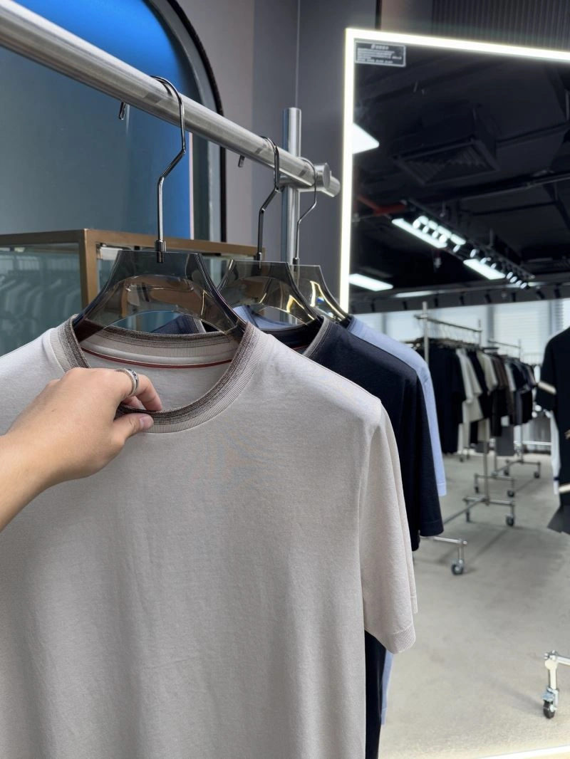Cut-rate Loro Piana T-Shirts