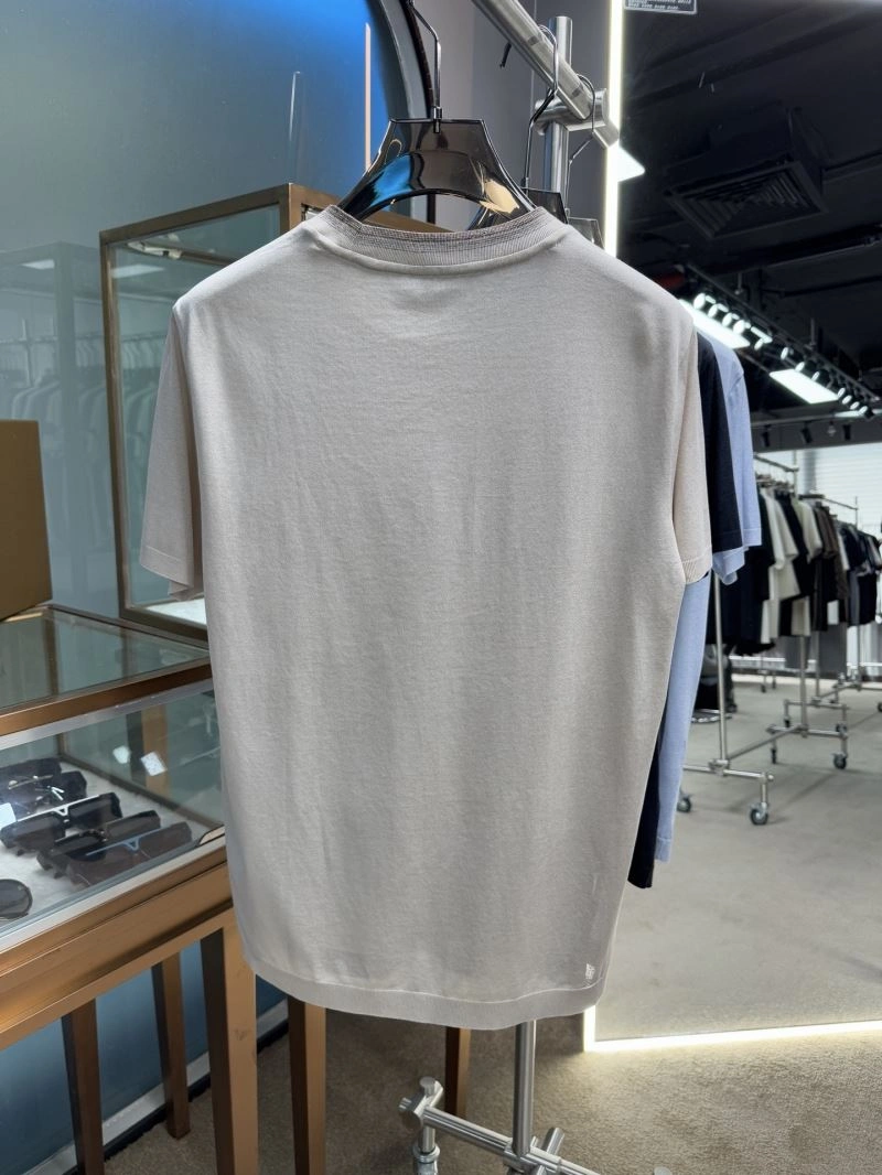 Cut-rate Loro Piana T-Shirts