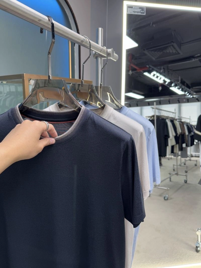 Economical Loro Piana T-Shirts