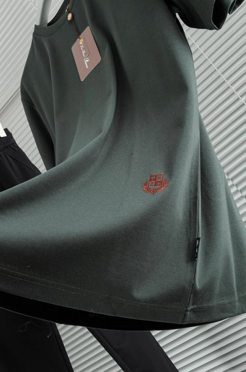 Indistinguishable Loro Piana T-Shirts