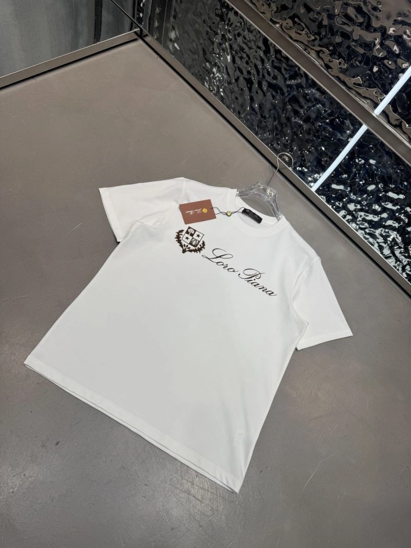 Bargain Loro Piana T-Shirts