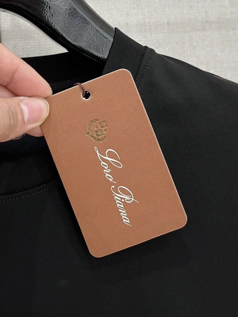 High fidelity Loro Piana T-Shirts