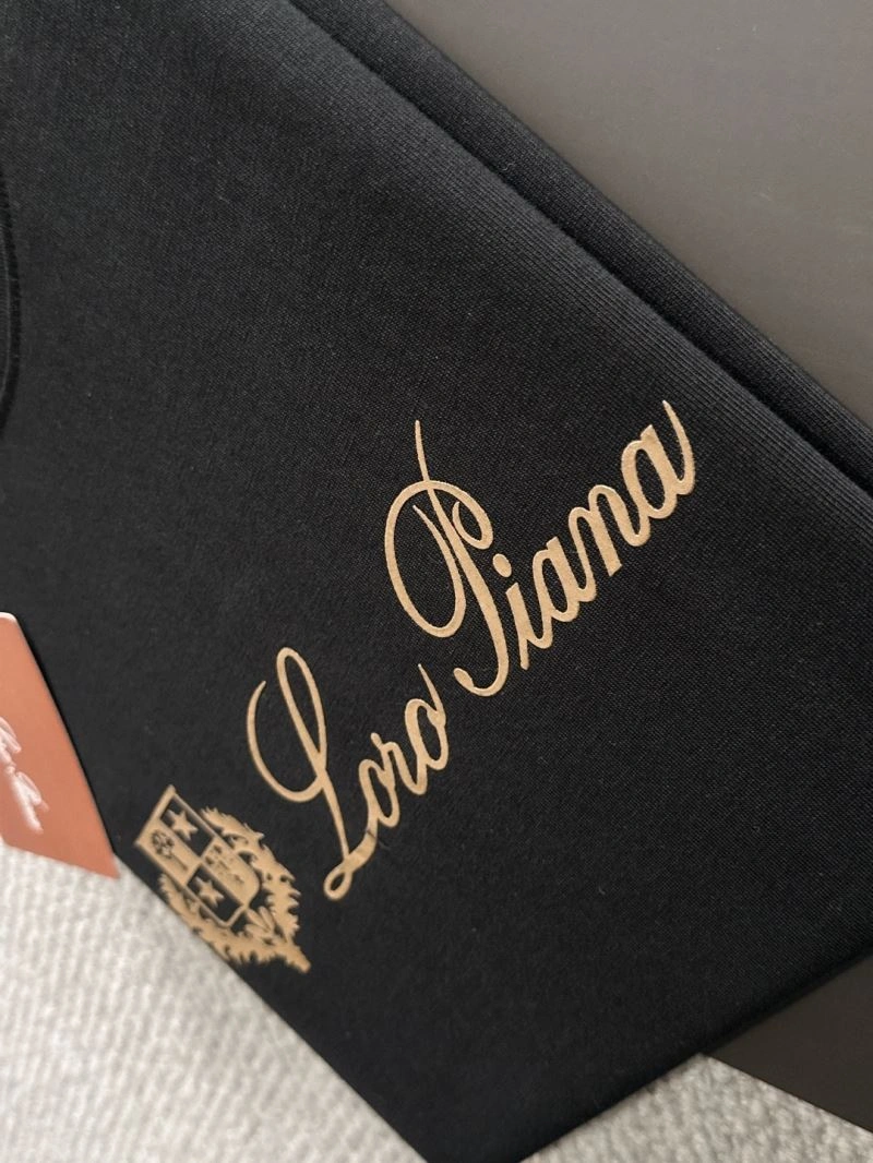 Bargain Loro Piana T-Shirts