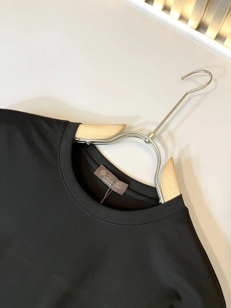 Discounted Loro Piana T-Shirts