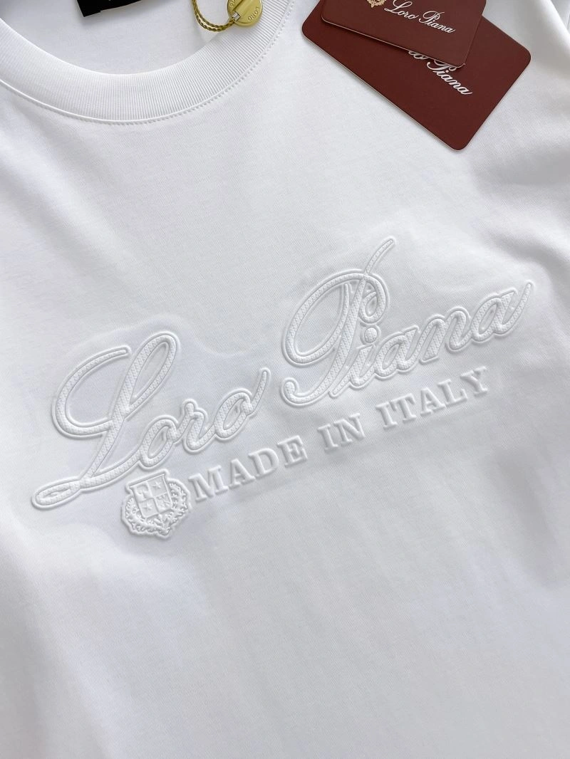 Bargain Loro Piana T-Shirts