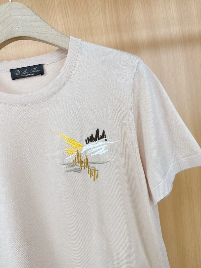 Inexpensive Loro Piana T-Shirts