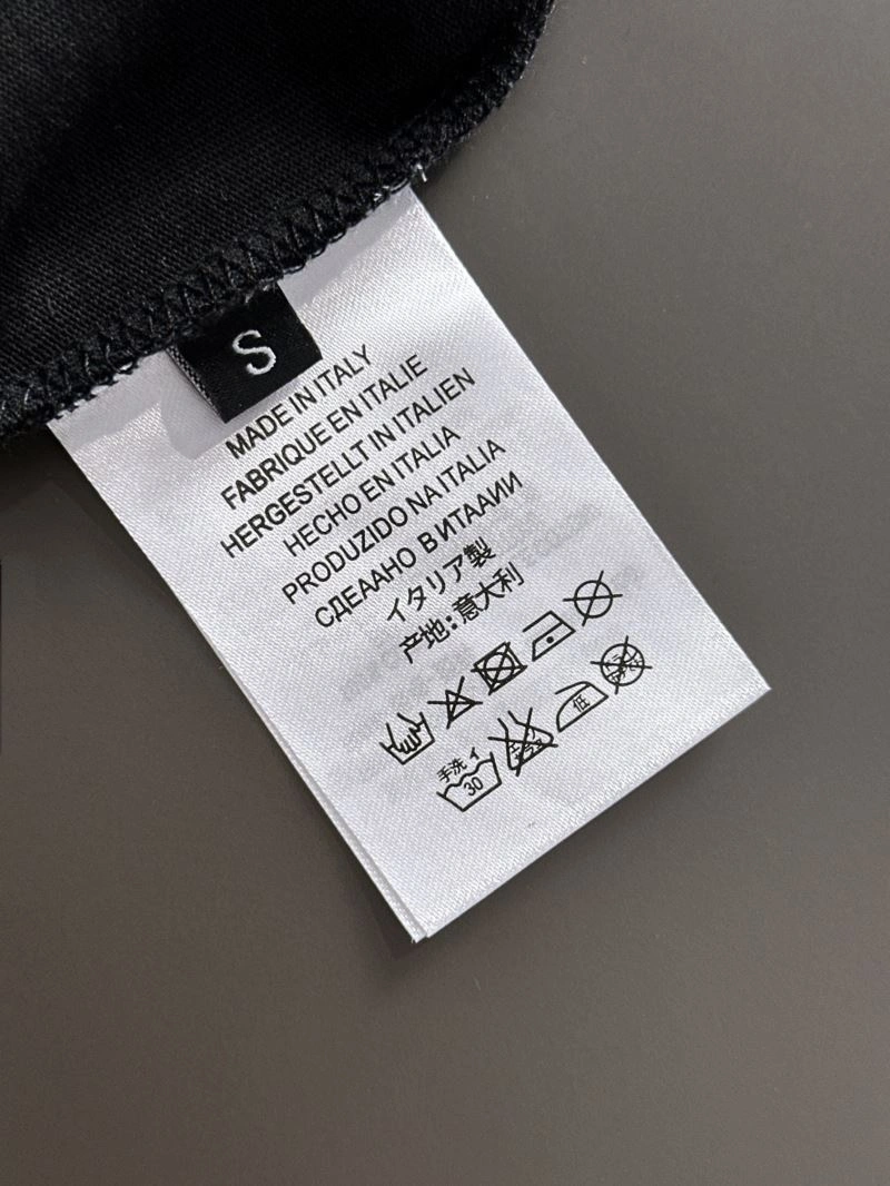 High accuracy Loro Piana T-Shirts