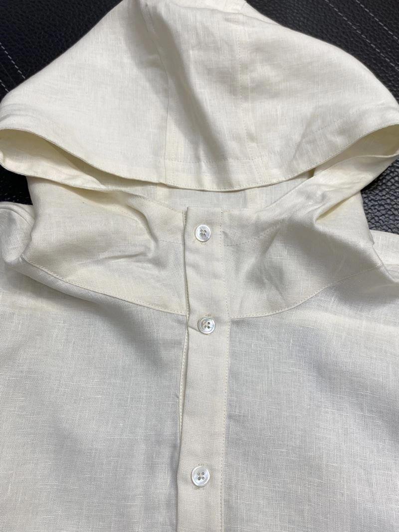 Accurate model Loro Piana T-Shirts