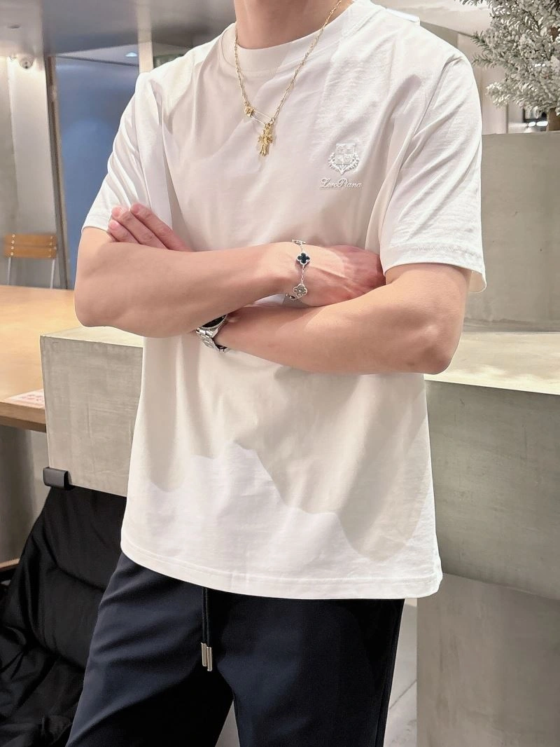 Bargain Loro Piana T-Shirts