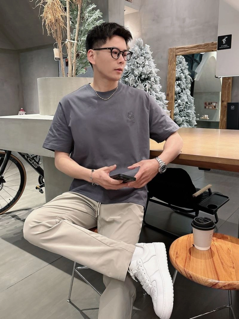 Reasonably priced Loro Piana T-Shirts