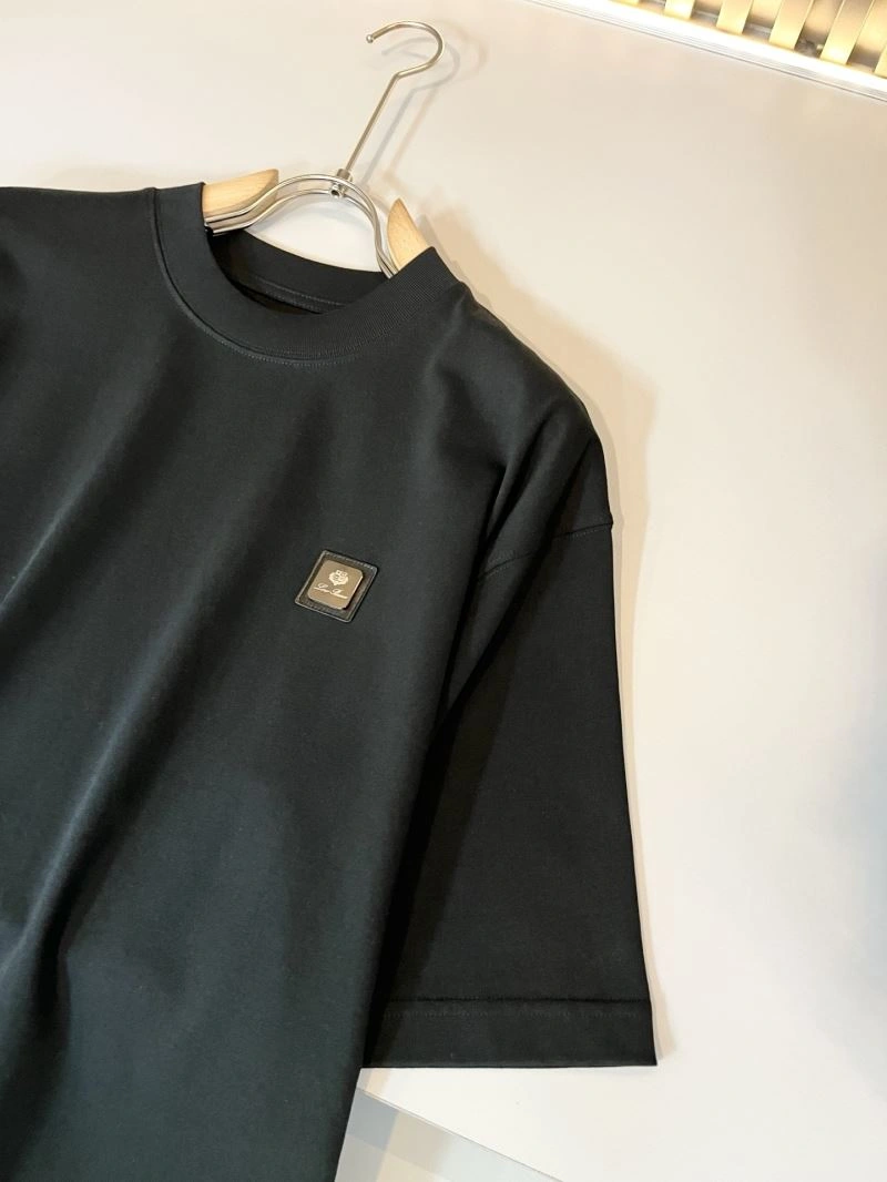 Indistinguishable Loro Piana T-Shirts