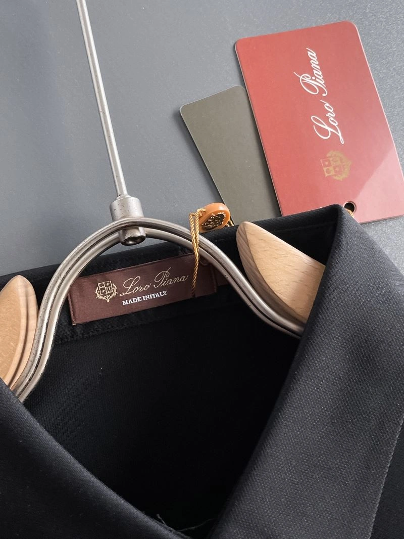 Reasonably priced Loro Piana T-Shirts