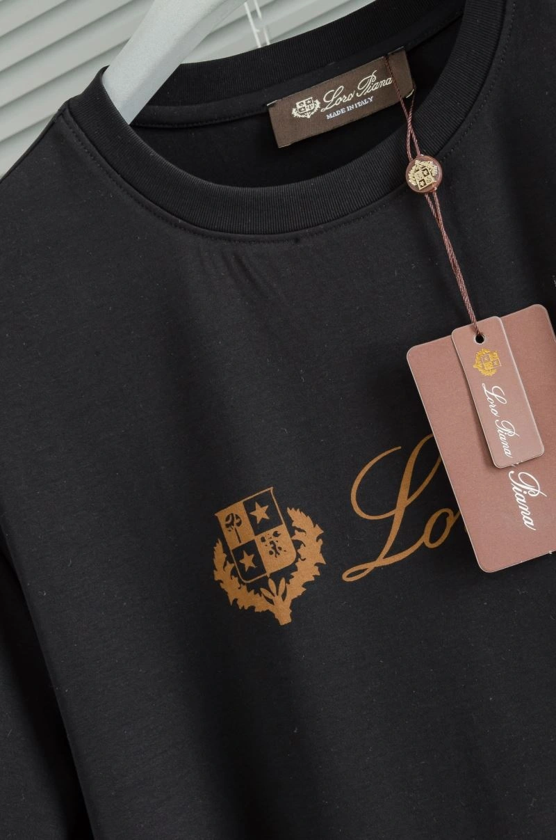 Indistinguishable Loro Piana T-Shirts