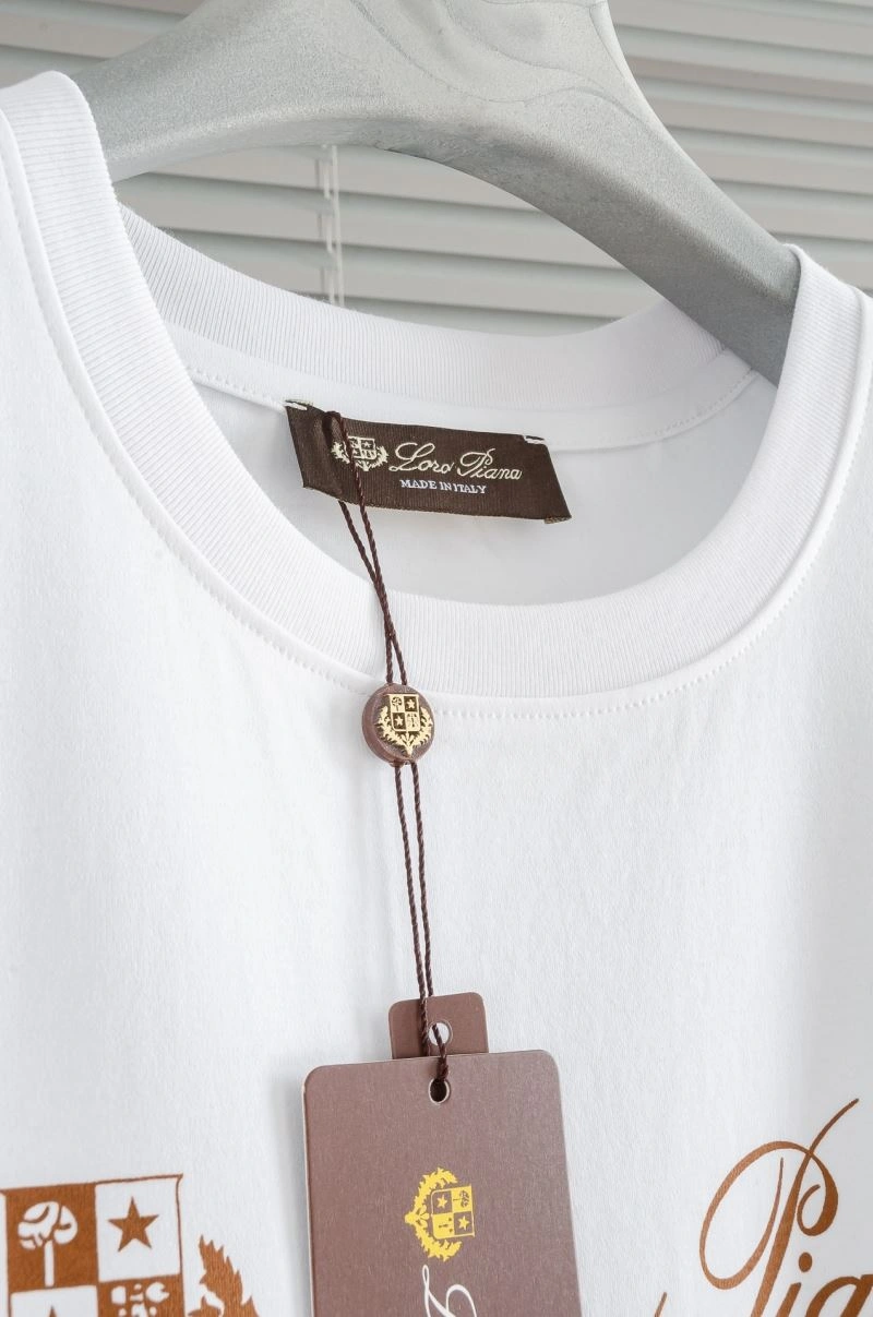 High fidelity Loro Piana T-Shirts