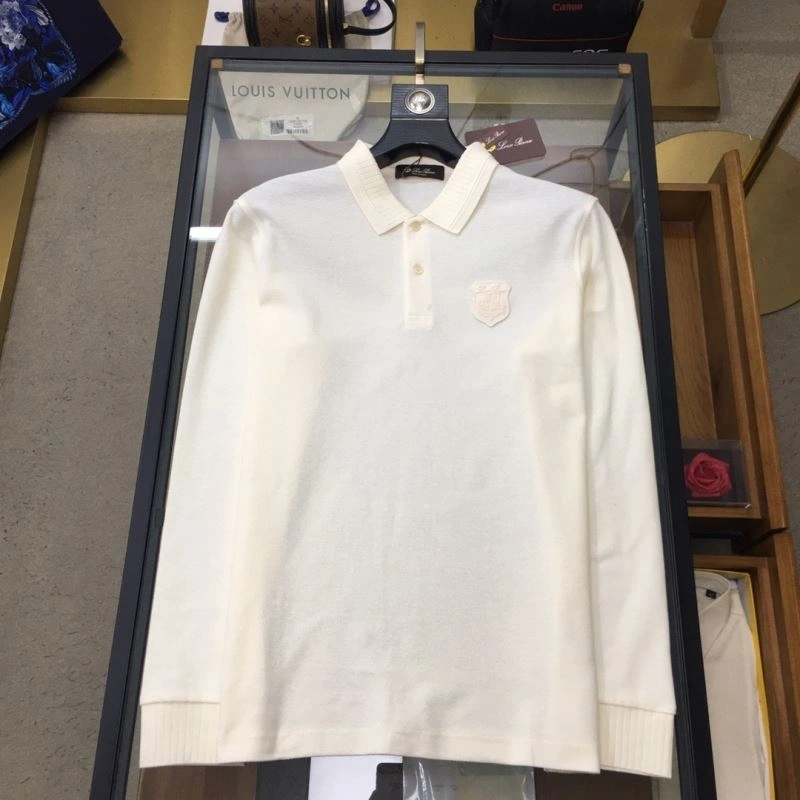 Accurate model Loro Piana T-Shirts