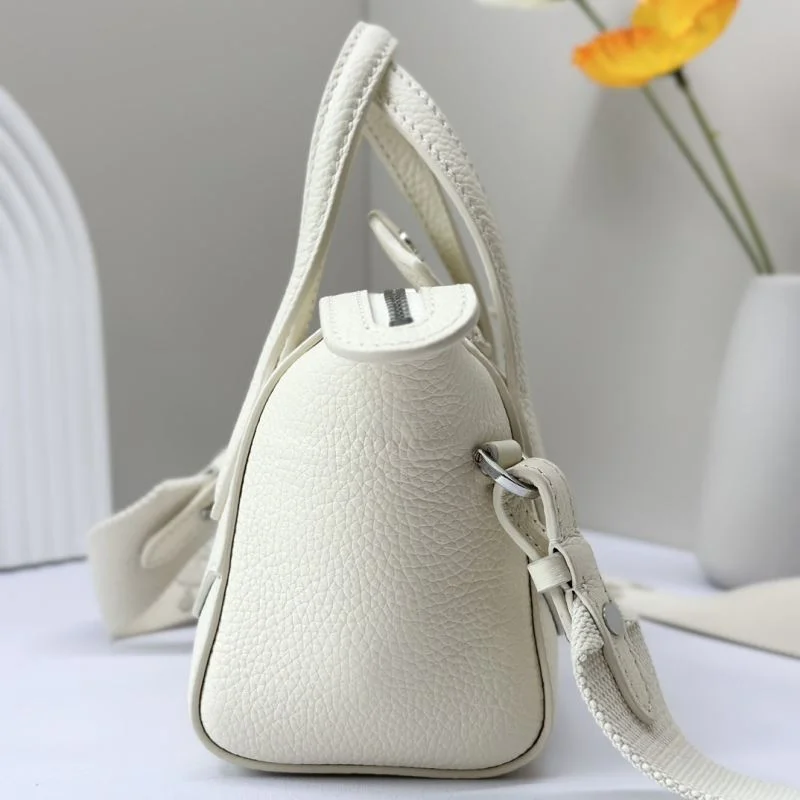Exact replica Loro Piana Top Handle Bags