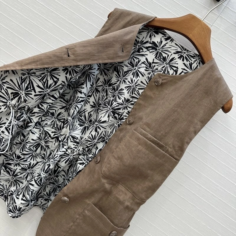 High fidelity Loro Piana Vest