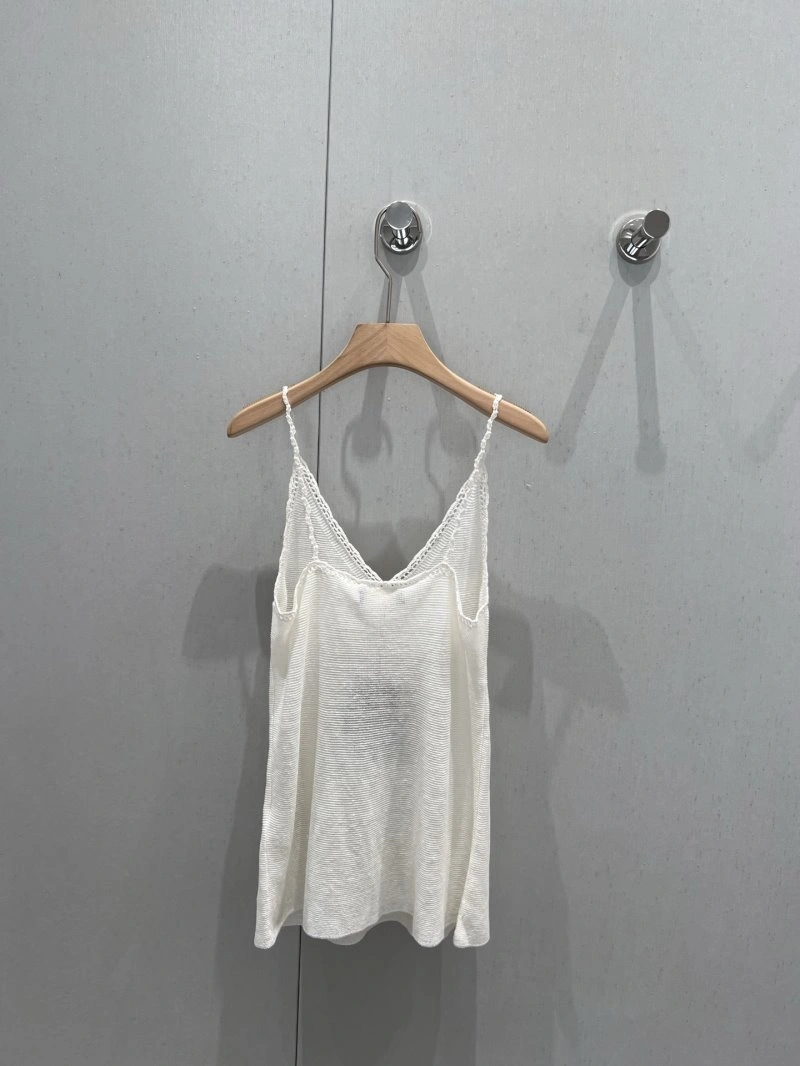 Low-cost Loro Piana Vest
