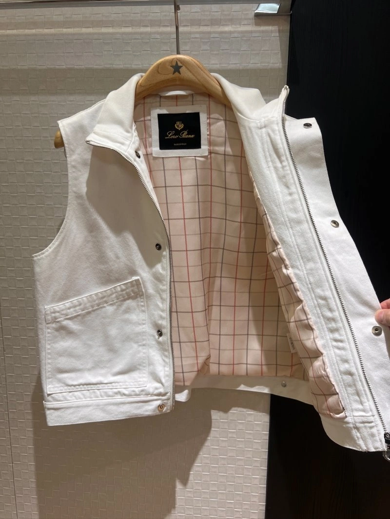 Bargain Loro Piana Vest