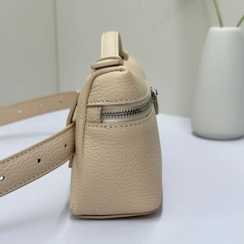Accurate model Loro Piana Waist Chest Packs